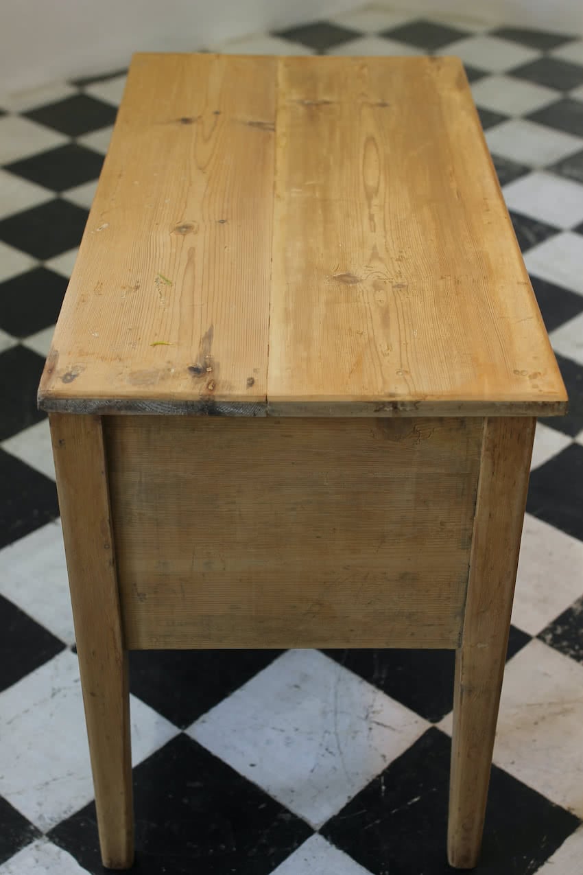 gallery page of our entire stock of antique pine and painted furniture ...